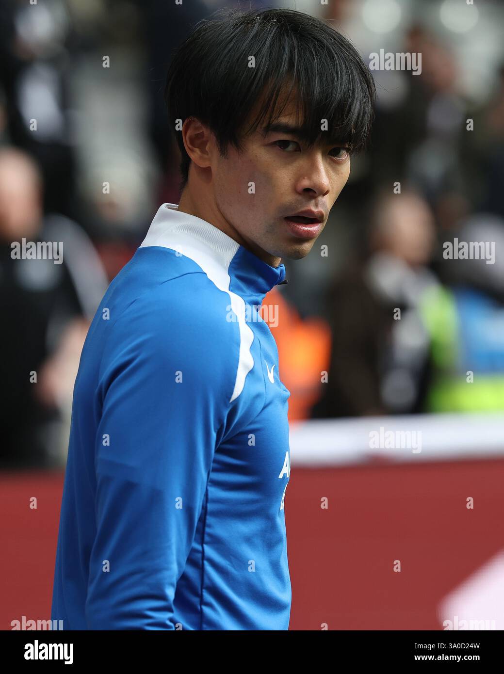 Brighton & Hove Albion's Kaoru Mitoma warms up during the Emirates FA ... Brighton & Hove Albion's Kaoru Mitoma warms up during the Emirates FA ...