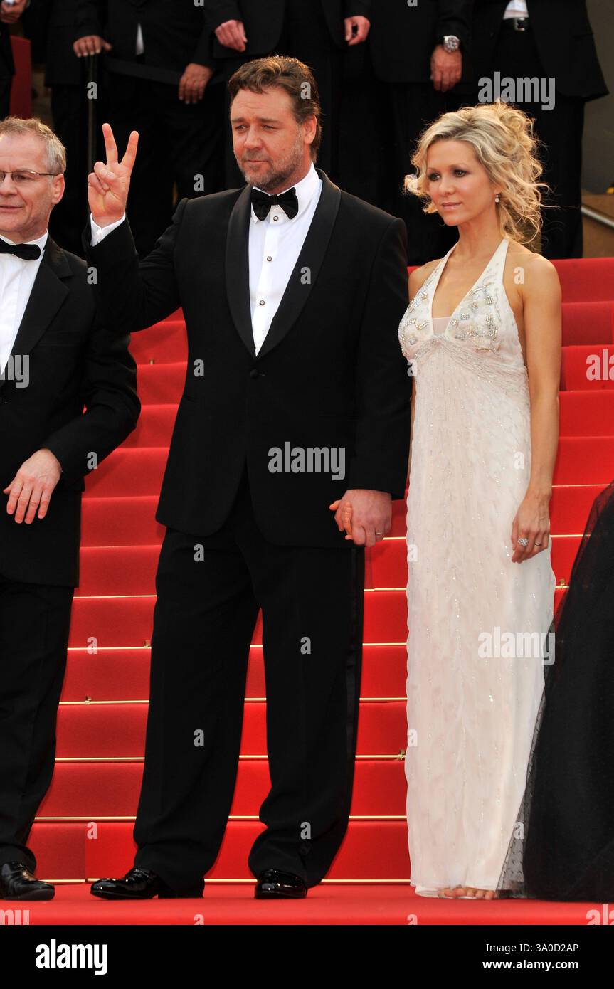 RUSSELL CROWE & DANIELLE SPENCER .At the opening ceremony and screening ...