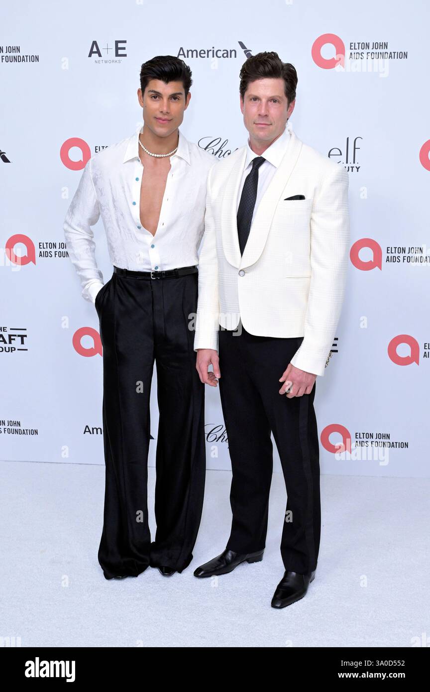 Luca Castellani und Paul Farr bei der 33. Elton John AIDS Foundation's ...