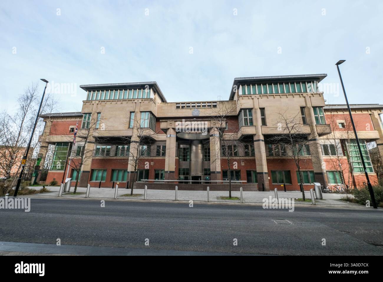 Sheffield Crown Court Stock Photo - Alamy