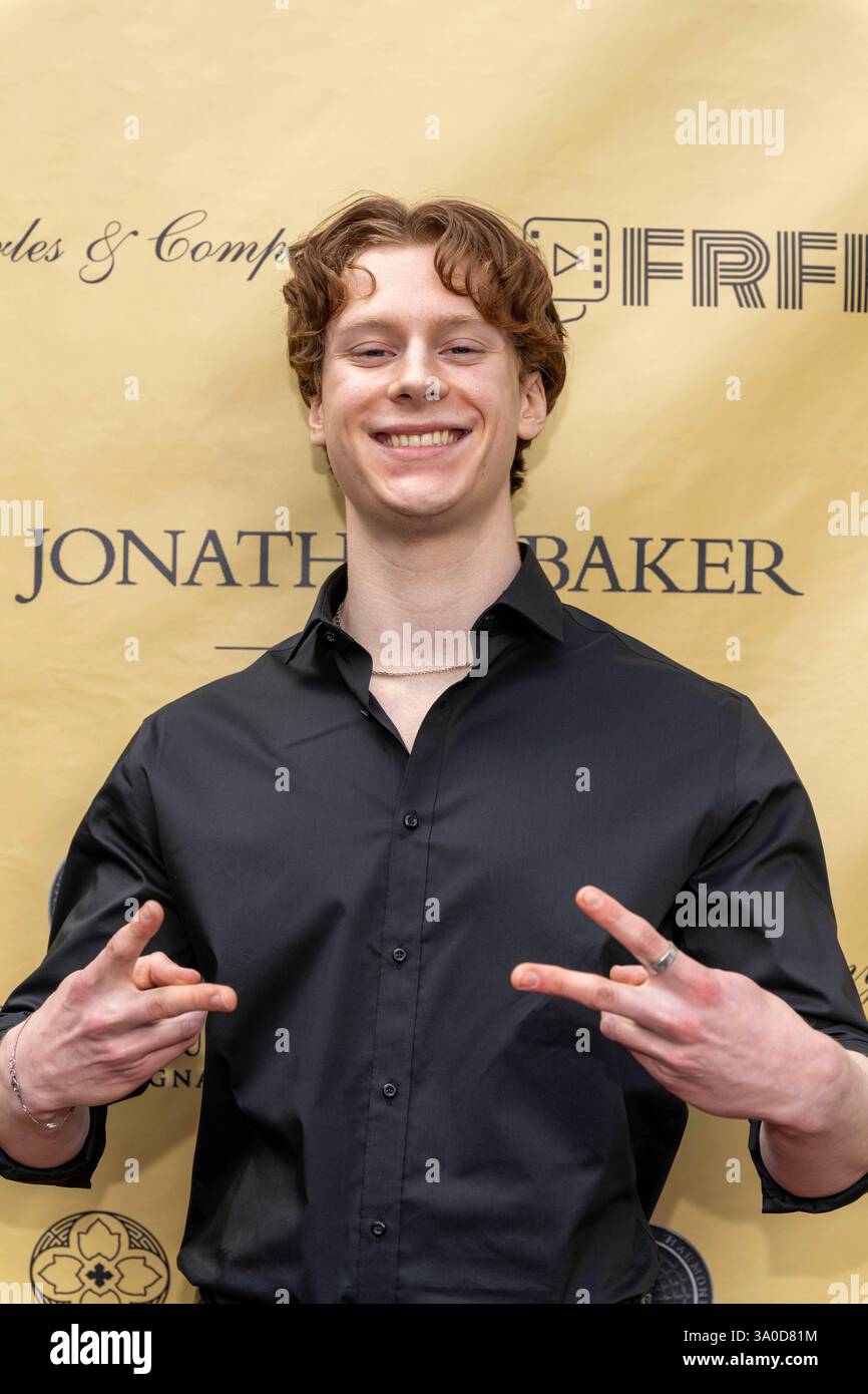 Actor Alexander Thomson attends The Icons Of Hollywood Oscar Viewing ...