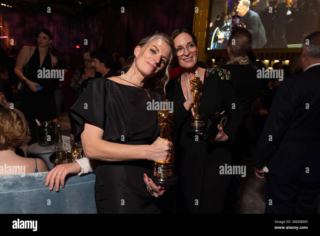 Lisa Remington and Molly O'Brien attend the Governors Ball following ...