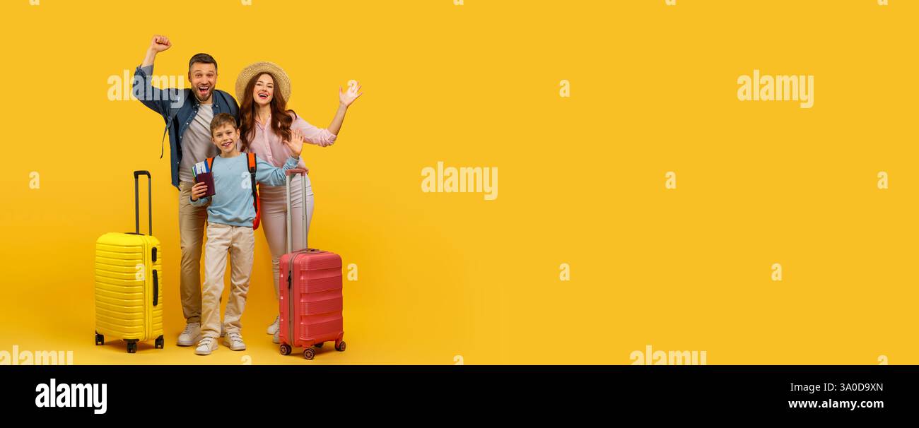 Happy family parents and son ready for vacation travel Stock Photo - Alamy