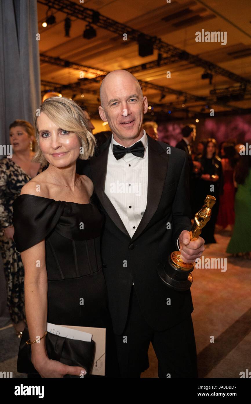 Los Angeles, USA. 02nd Mar, 2025. Gareth John and guest attend the ...