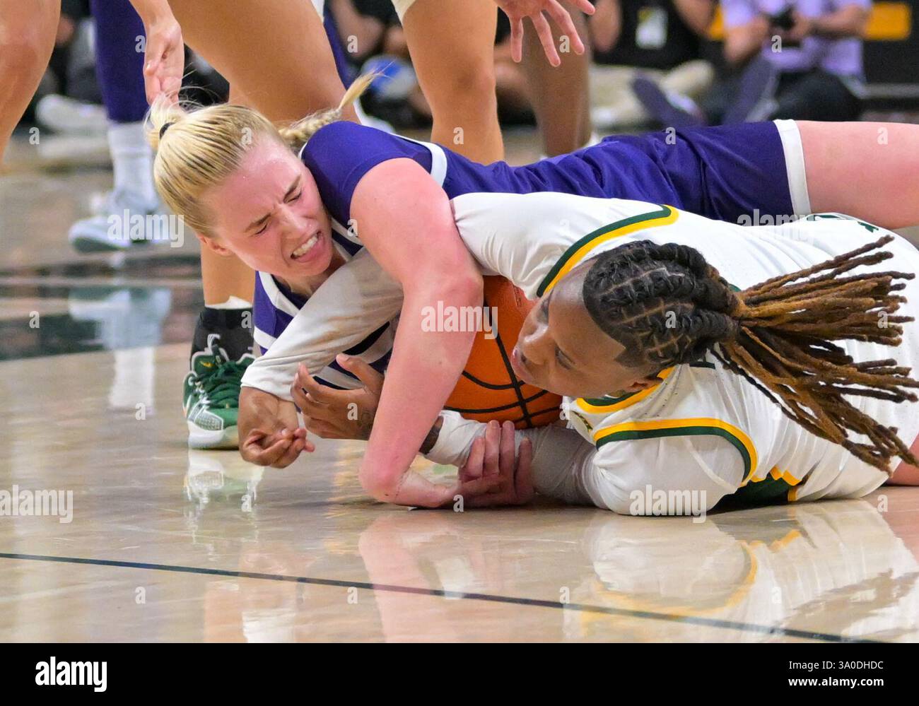 Waco, Texas, USA. 2nd Mar, 2025. Baylor Lady Bears guard Yaya Felder (2 ...