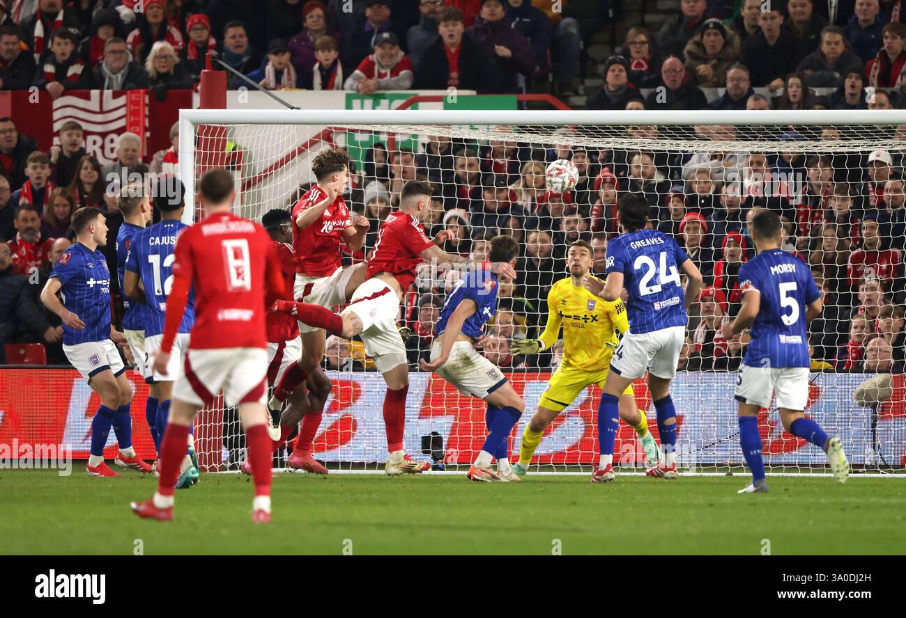 Nottingham, UK. 03rd Mar, 2025. Ryan Yates (NF) scores the first Forest ...
