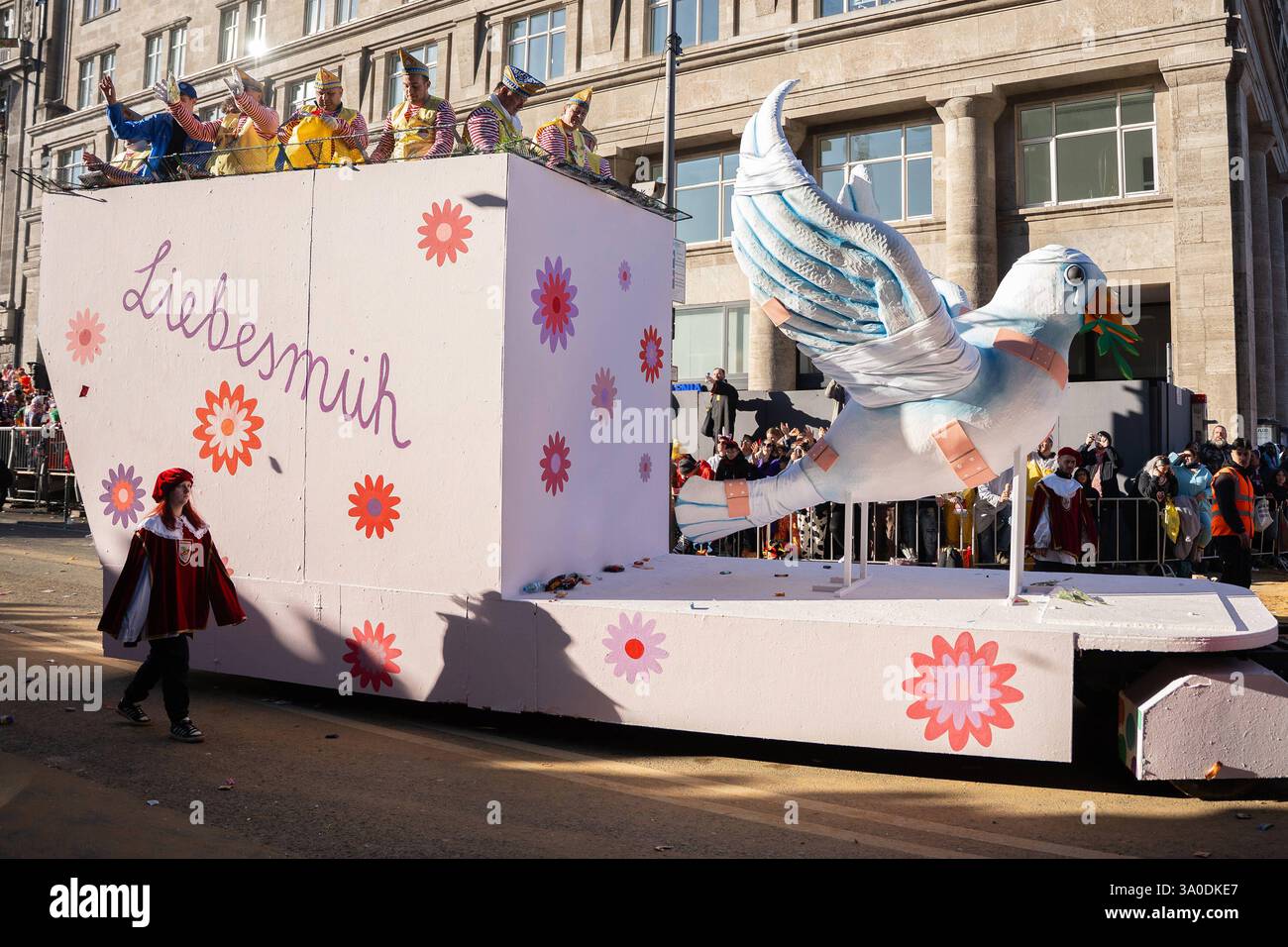 03.03.2025, Karneval Köln, Rosenmontagszug in der Kölner Innenstadt ...