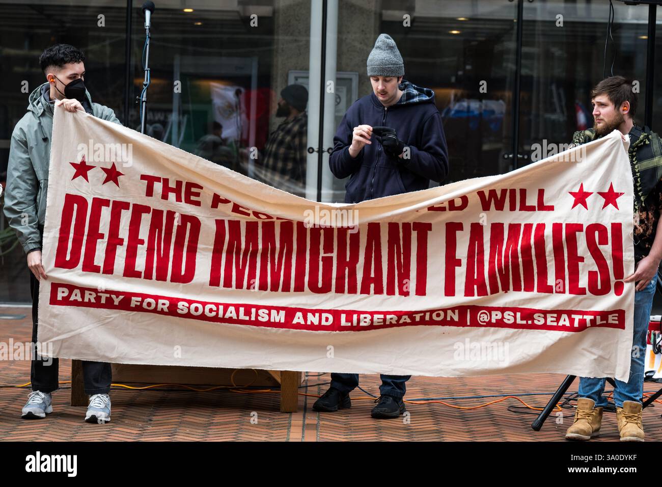 Seattle, USA. 3rd Mar 2025. A Day Without Immigrants rally at the Henry ...