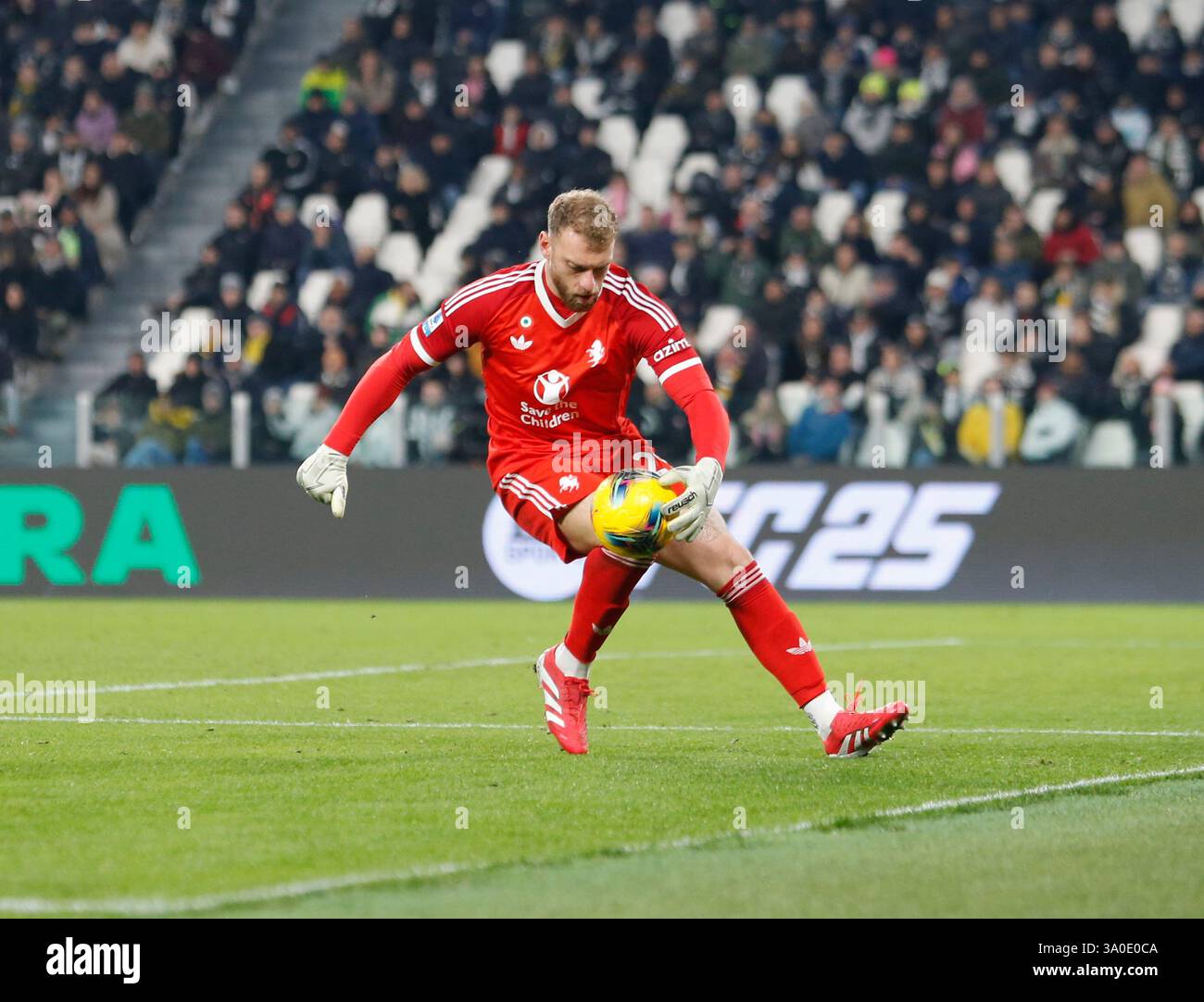 Michele Di Gregorio of Juventus FC during the Italian Serie A, 2024/25 ...