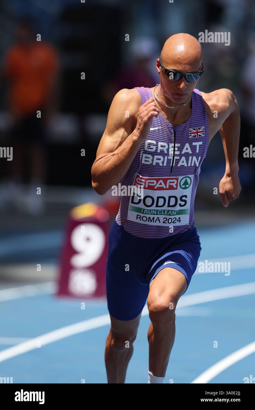 Callum DODDS in the 800m Heats at the European Athletic Championship ...