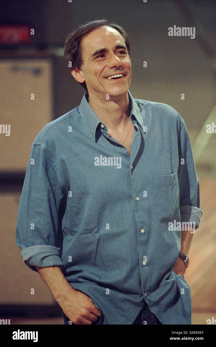 Milan Italy 03/05/1999: Roberto Vecchioni,Italian singer,during the ...