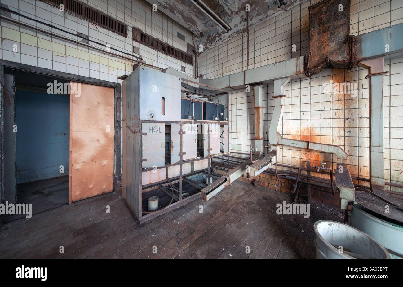Acid filling plant. Old Abandoned Chemical Plant Stock Photo - Alamy