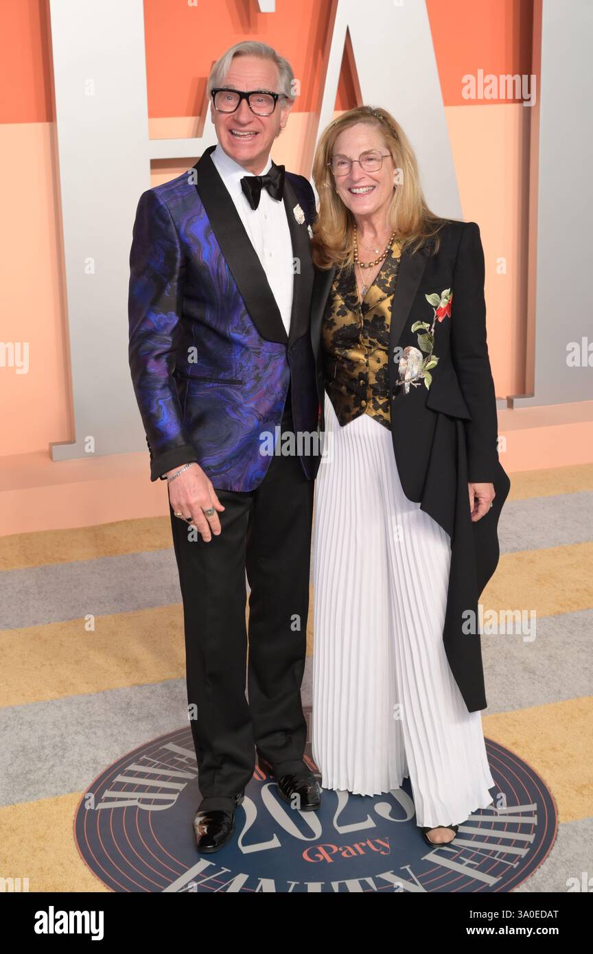 Los Angeles, CA. 02MAR2025: Paul Feig & Laurie Feig at the Vanity Fair ... Los Angeles, CA. 02MAR2025: Paul Feig & Laurie Feig at the Vanity Fair ...