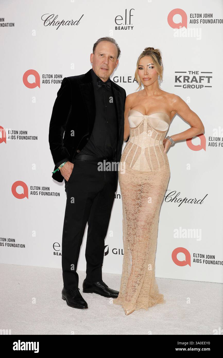 Dave Dollinger, Tara Dollinger at the arrivals of the 33rd Annual Elton ...