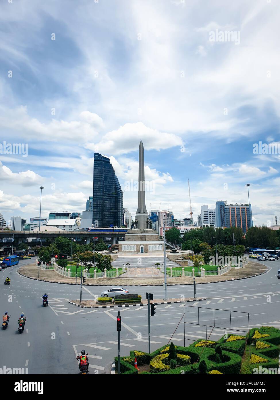 Bangkok, Thailand - July 31, 2020 : Cityscape and Victory Monument with ...
