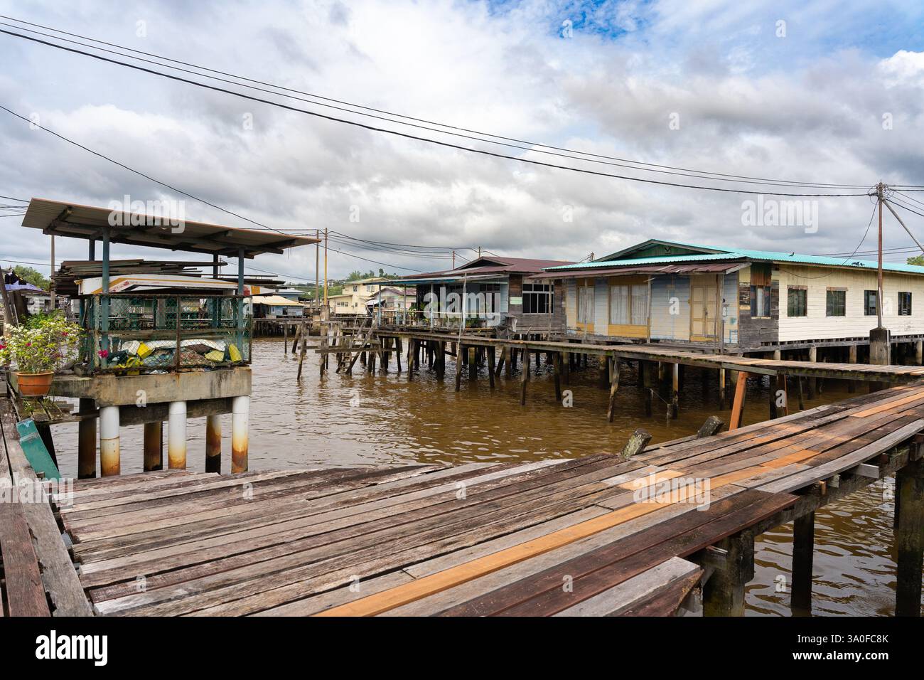 Kampong Ayer Floating Village in Brunei Darussalam. The largest ...