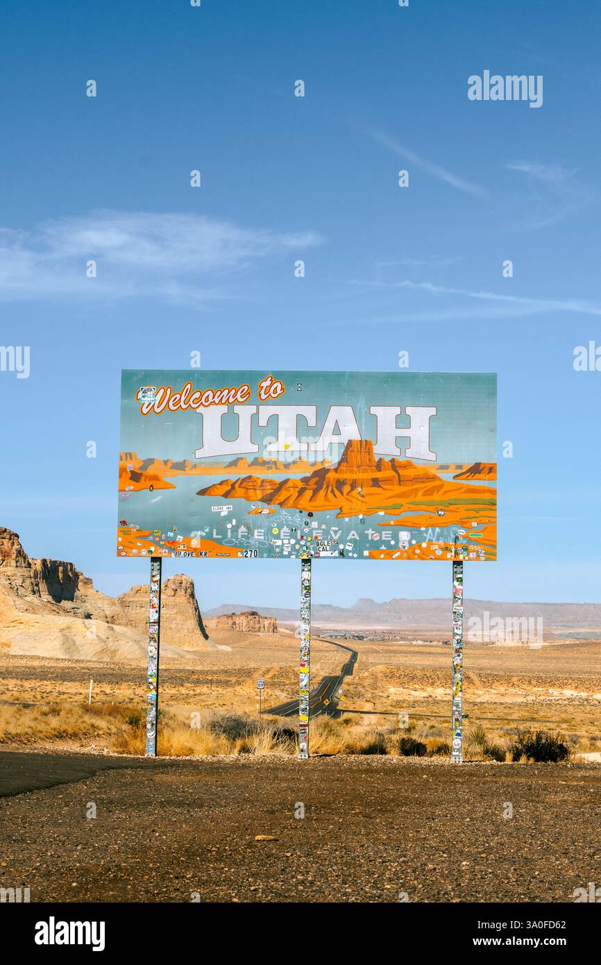 Horizontal image of Utah State Welcome Sign saying "Welcome to Utah ...