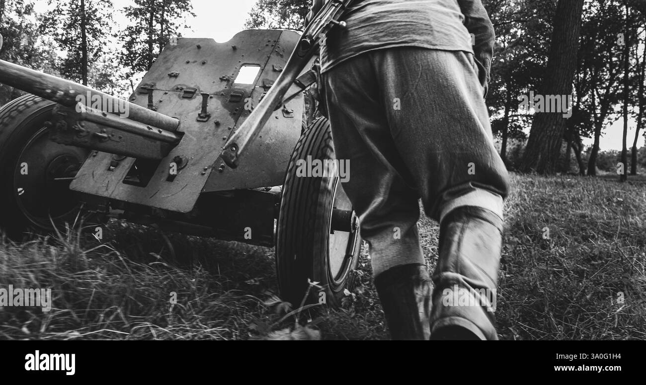 The cannon group Black and White Stock Photos & Images - Alamy