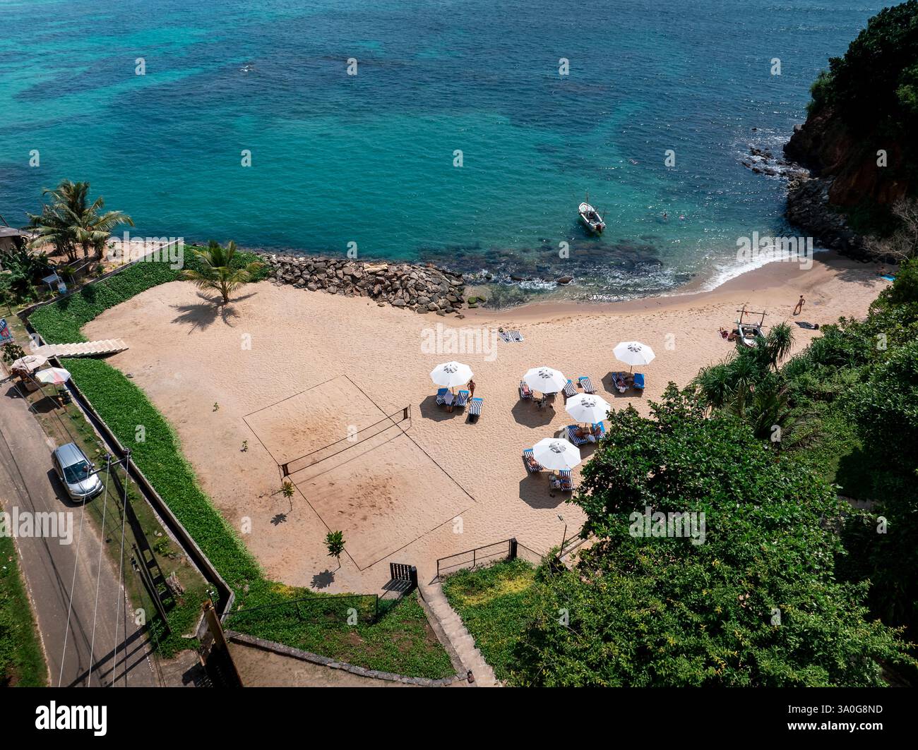 Calm beach with white sand in Sri Lanka South coast Stock Photo - Alamy