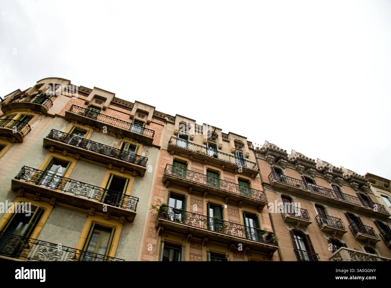 Barcelona,Catalonia,Spain,Architecture,Buildings,Gaudi Buildings,Street ...