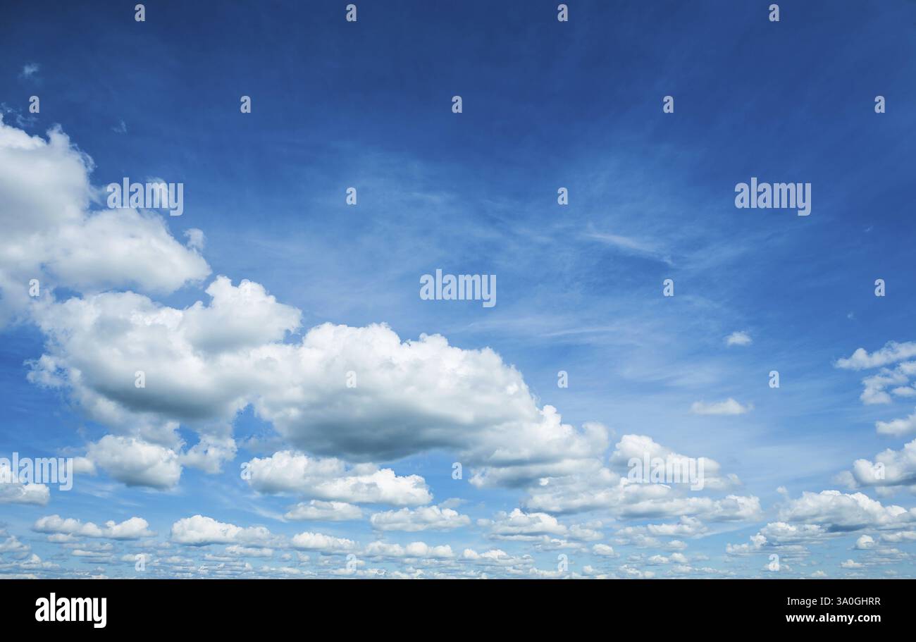 Beautiful sky with cumulus clouds Stock Photo - Alamy