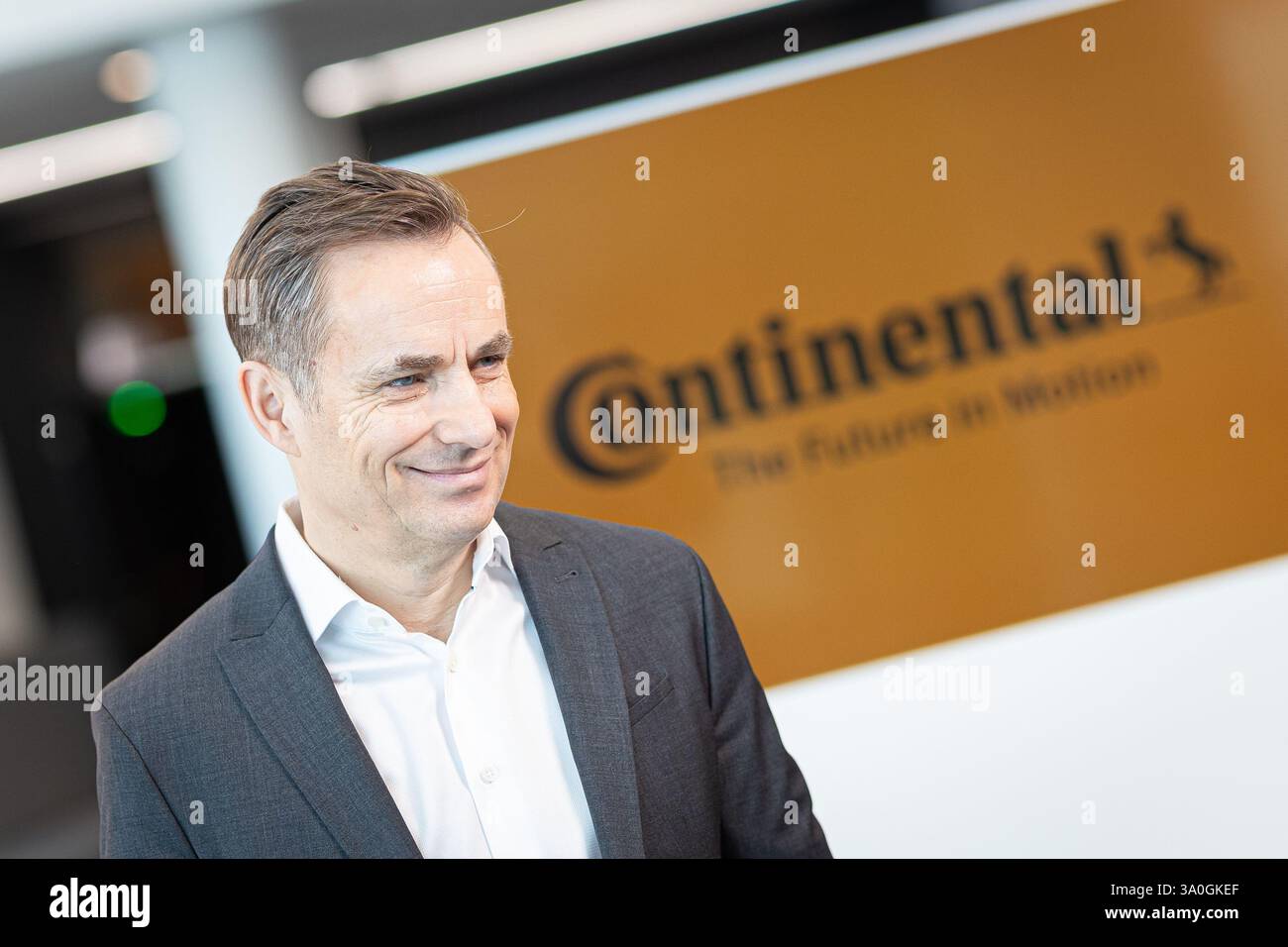 04 March 2025, Lower Saxony, Hanover: Olaf Schick, CFO of Continental ...