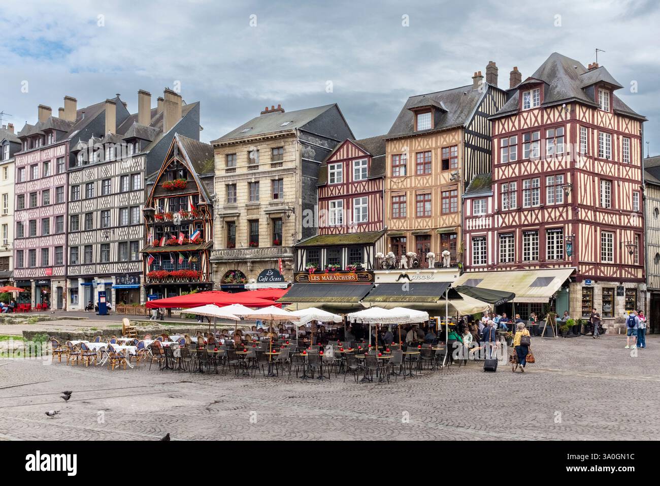 Old Market Square with tables and chairs of bars and restaurants, Rouen ...