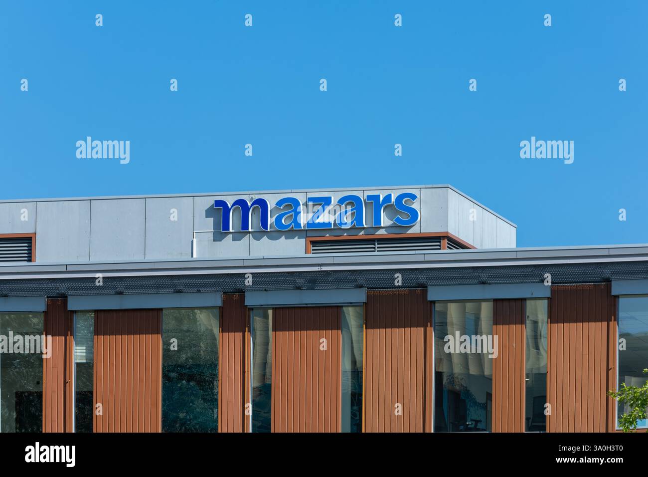 Forvis mazars logo hi-res stock photography and images - Alamy