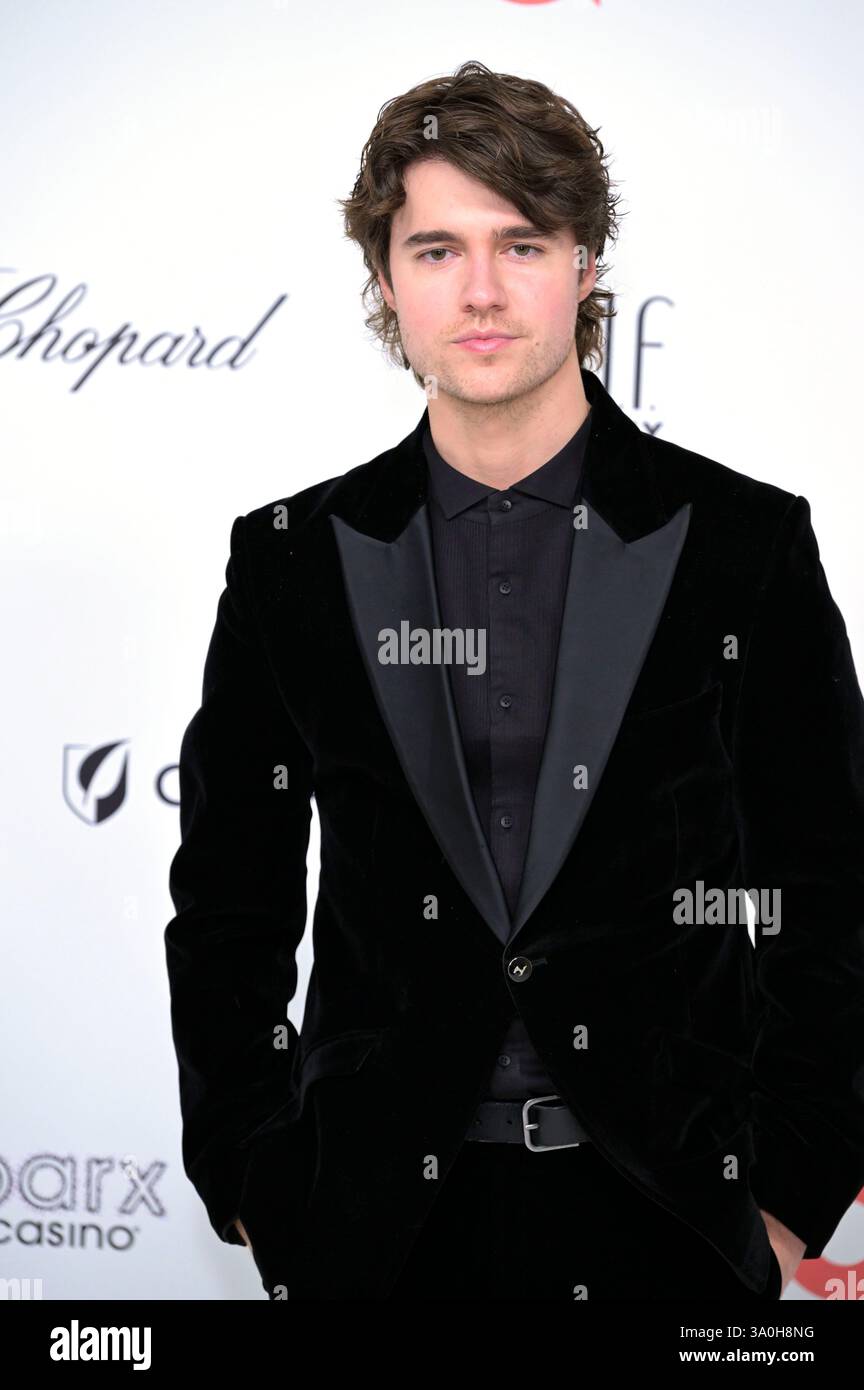Anthony De La Torre bei der 33. Elton John AIDS Foundation's Academy ...