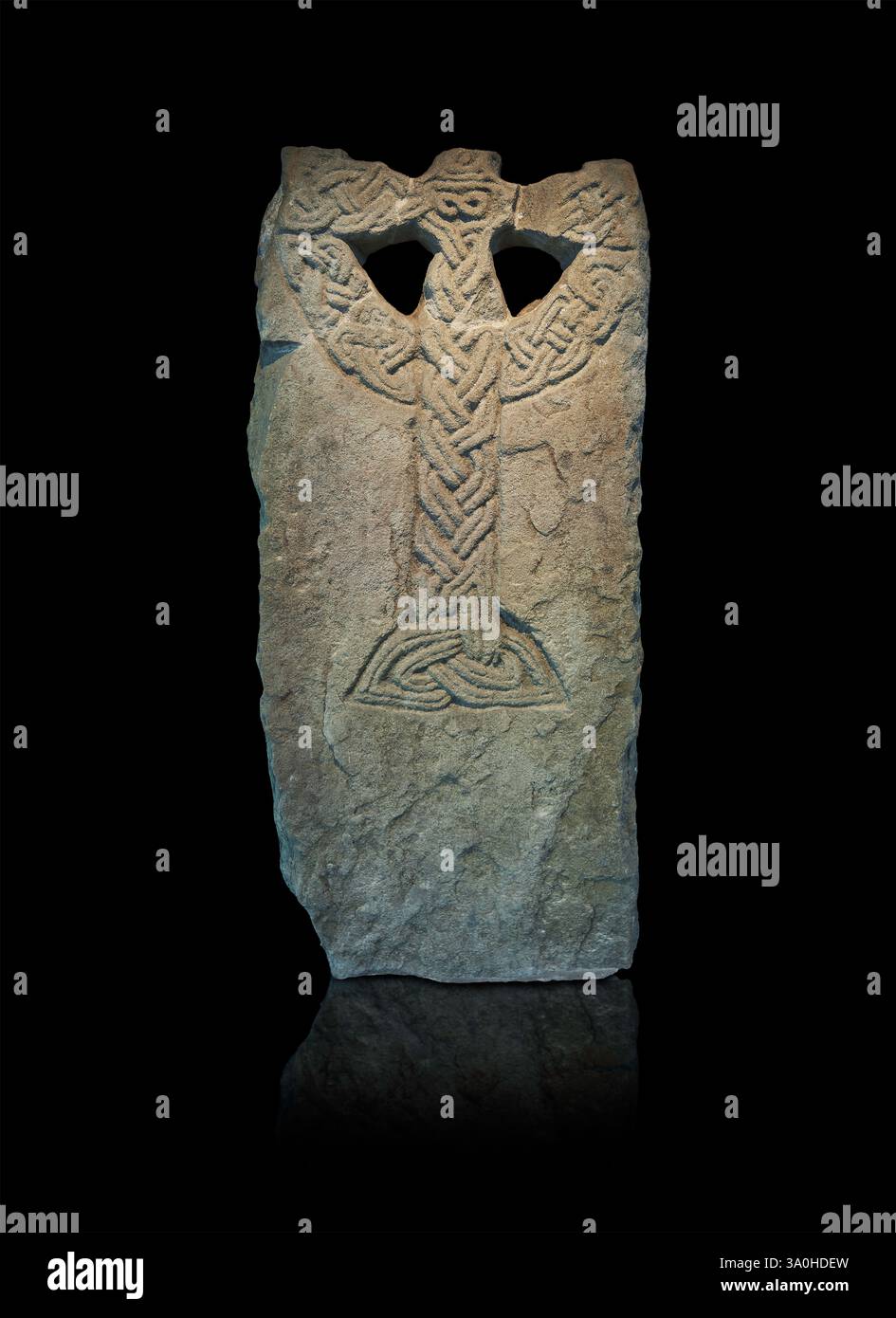 Sculpted stone slab cross hi-res stock photography and images - Alamy