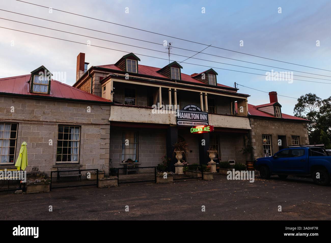 HAMILTON, AUSTRALIA - FEBRUARY 06 2025: The famous Hamilton Inn on a ...