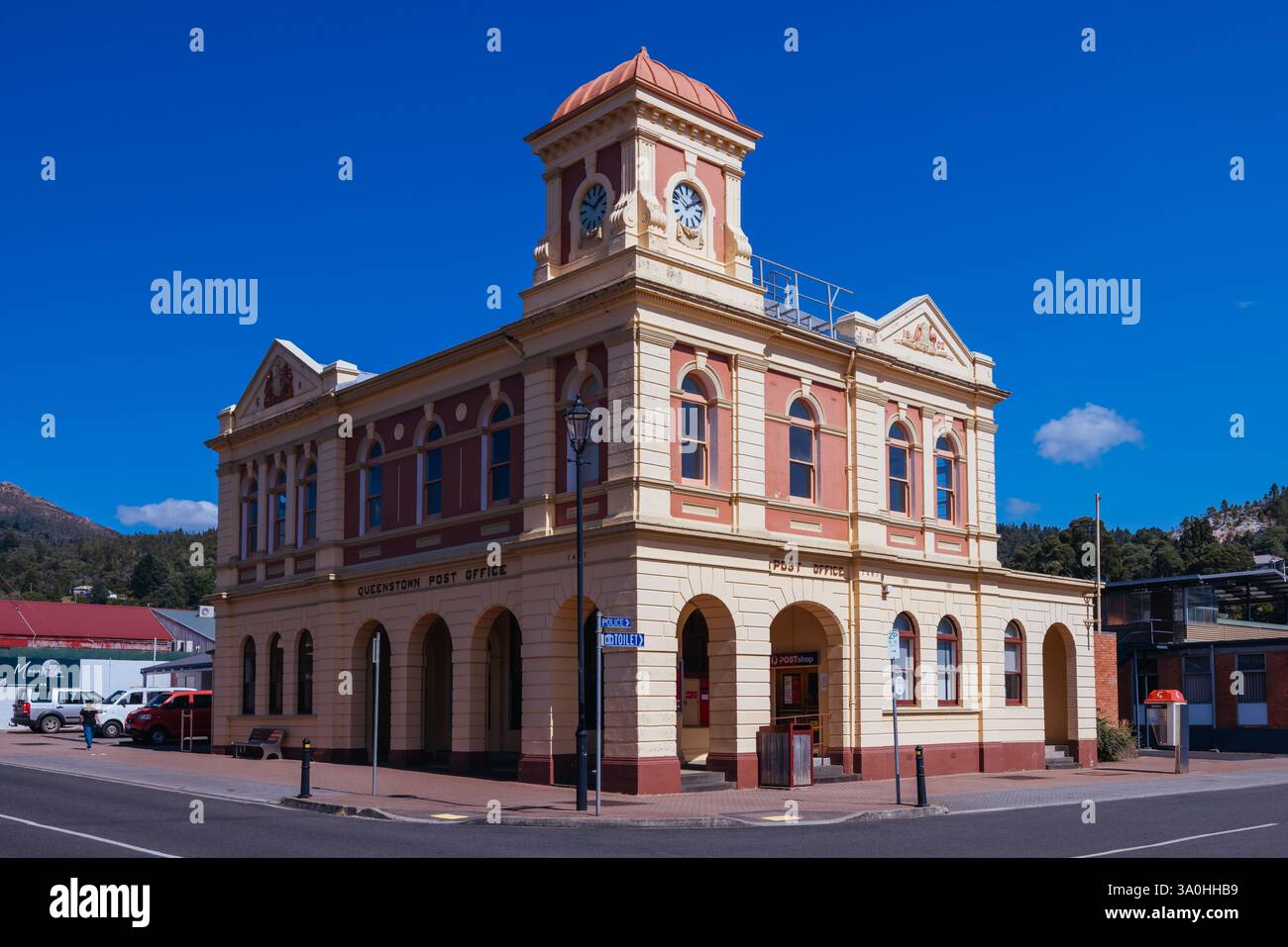 QUEENSTOWN, AUSTRALIA - FEBRUARY 09 2025: Queenstown Post Office in the ...