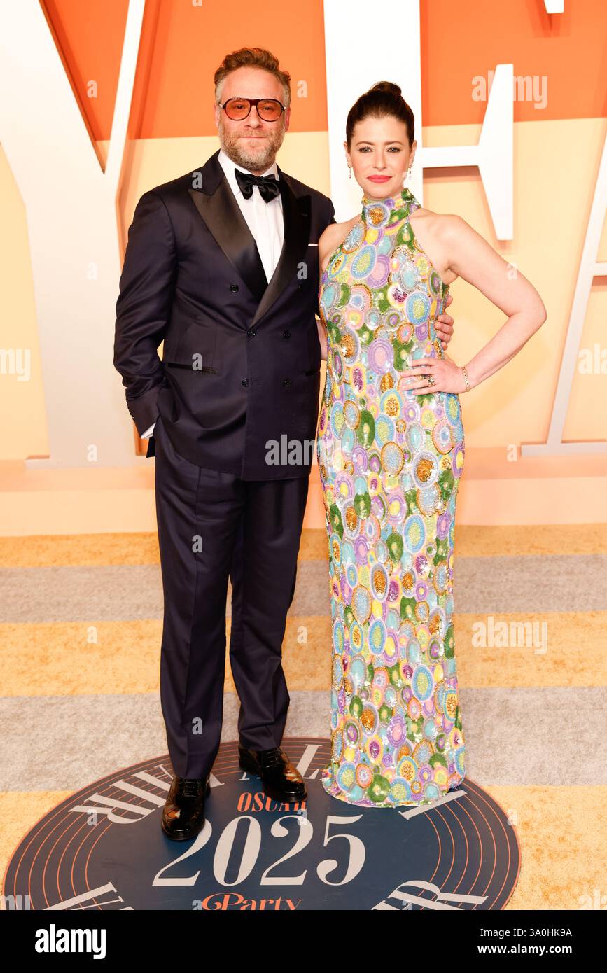 Los Angeles, United States. 07th Jan, 2025. Seth Rogen and Lauren ...