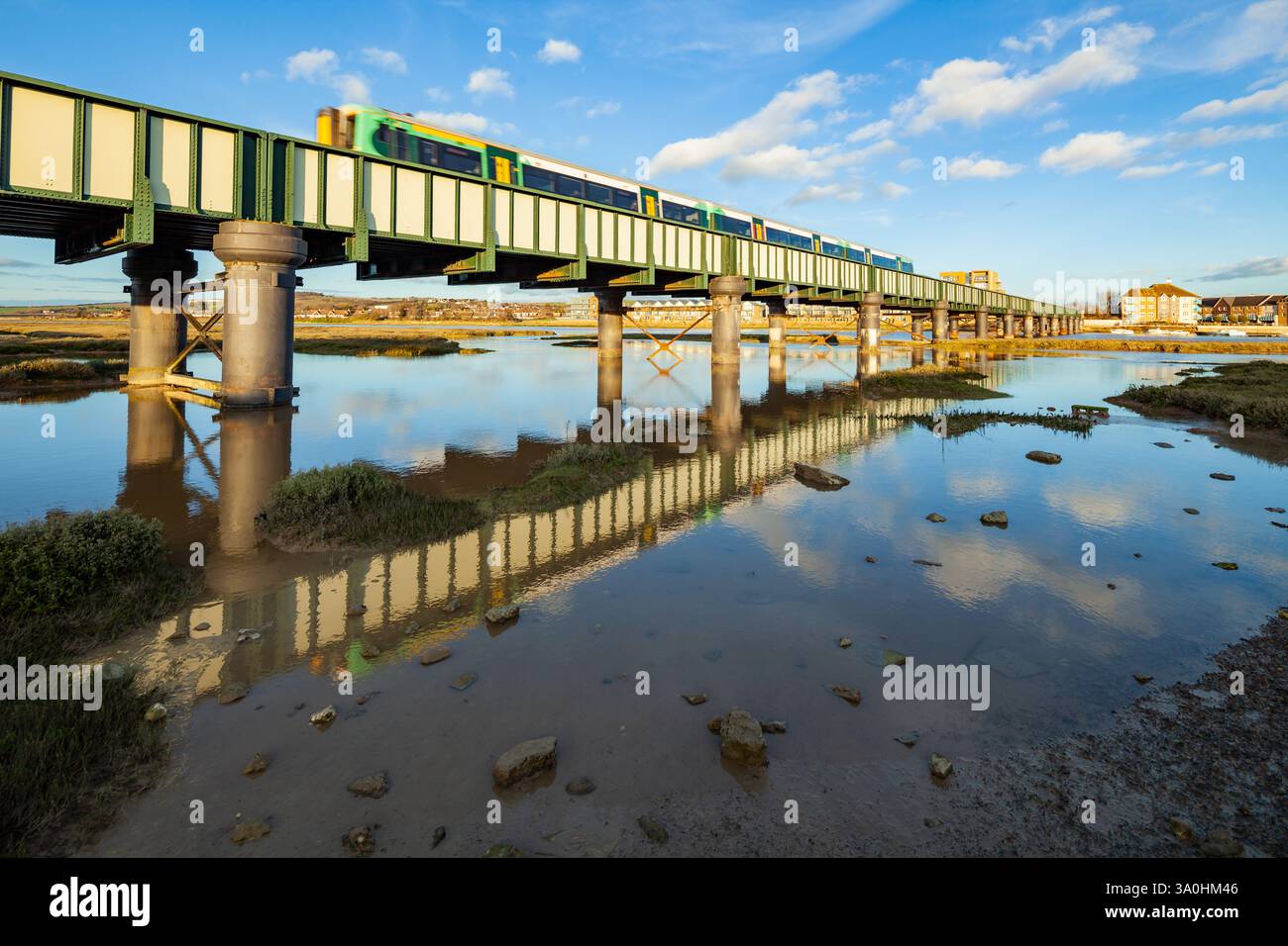 Shoreham by sea railway bridge hi-res stock photography and images - Alamy