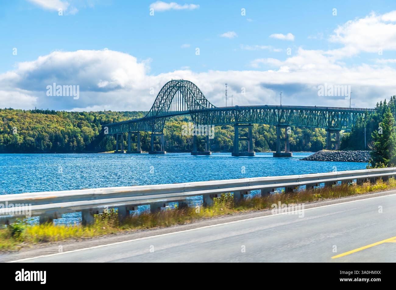 A view along the road approaching the Seal Island Bridge on the trans ...