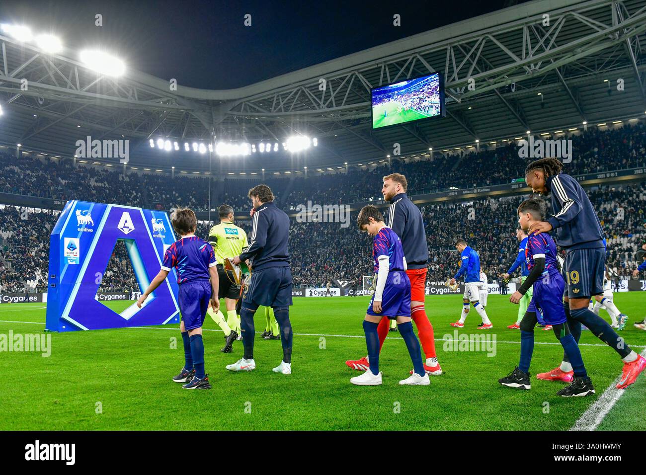 Turin, Italy. 03rd Mar, 2025. The players from Juventus enter the pitch ...