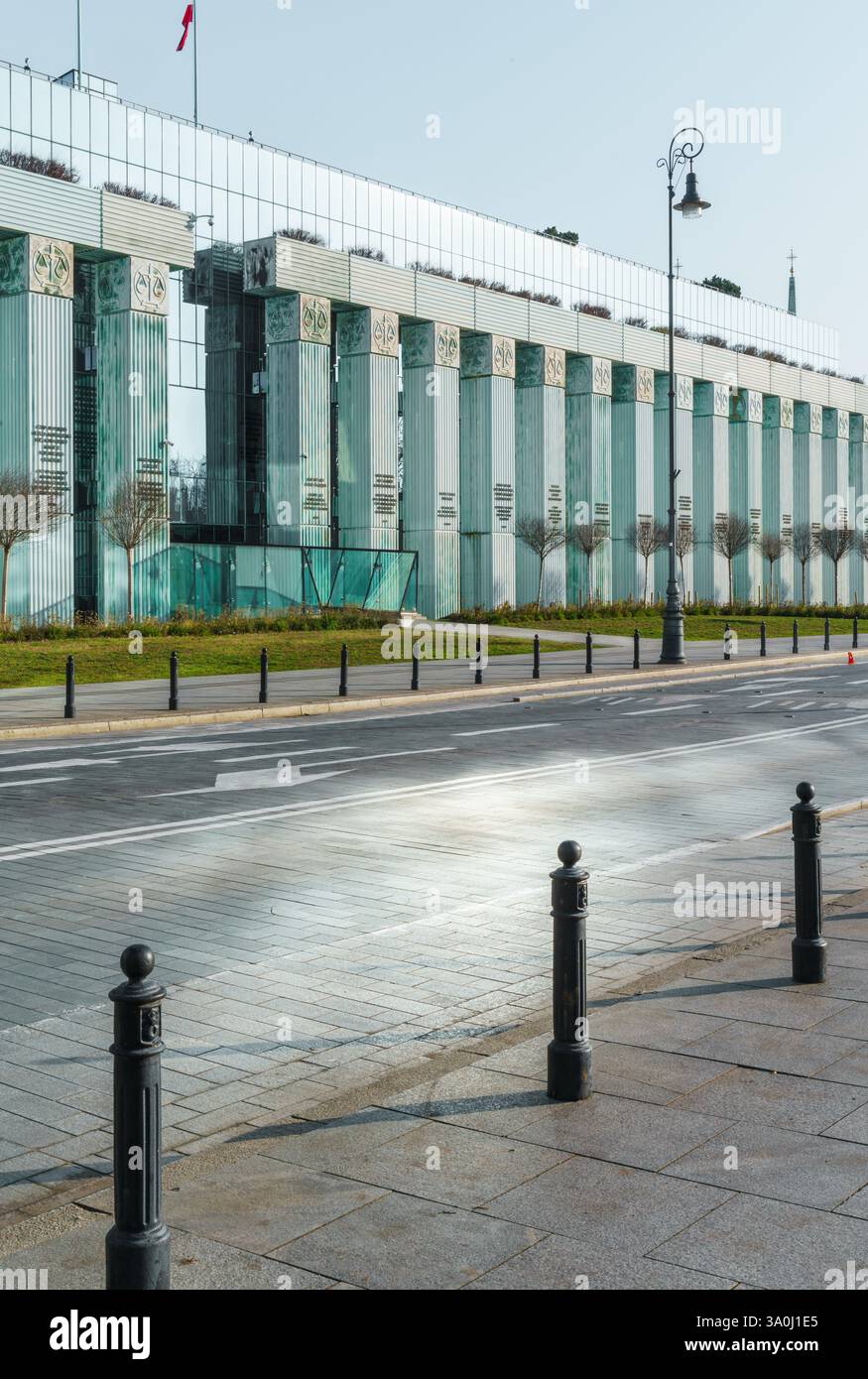 Warszawa, Krasinski Square and Supreme Court amazing postmodern ...
