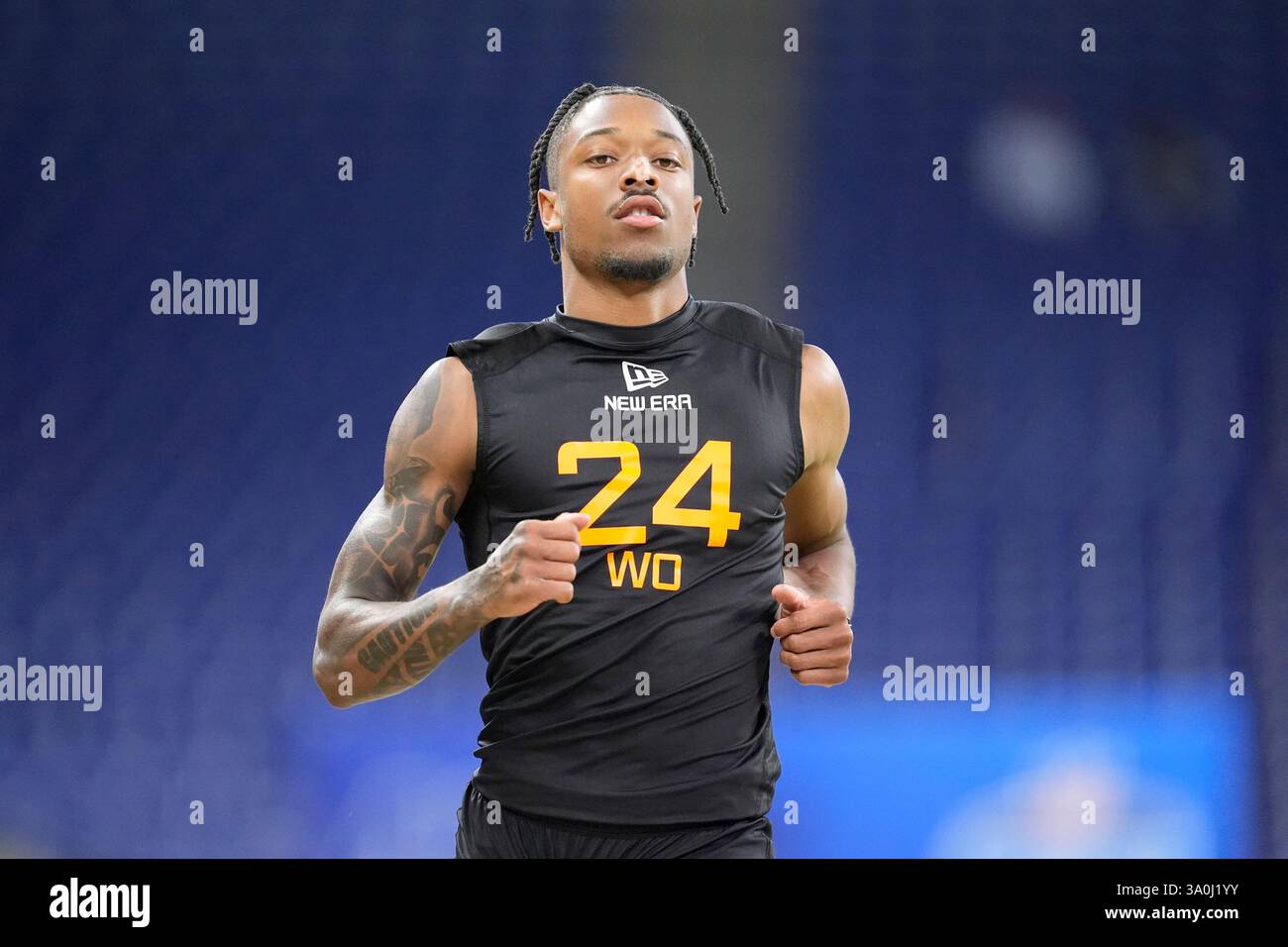Oregon wide receiver Tez Johnson runs the 40-yard dash at the NFL ...
