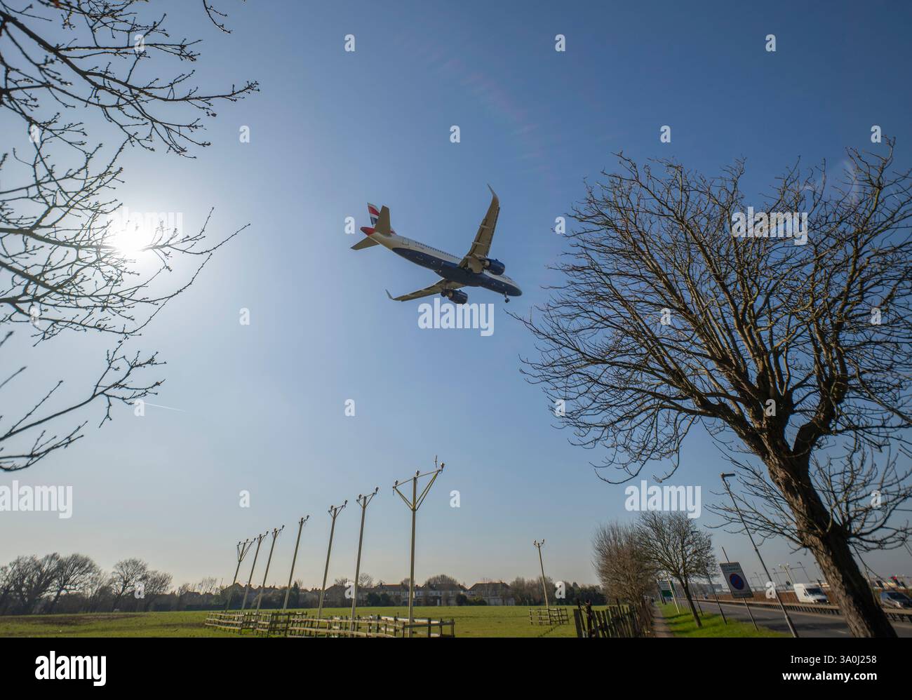 Heathrow Airport, London, UK. 4th Mar, 2025. Flight arrivals at ...