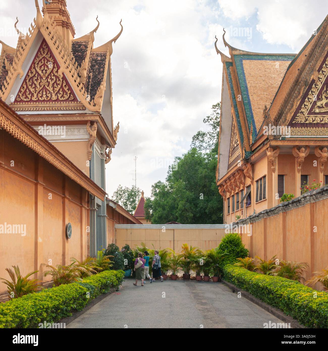 Khmer design hi-res stock photography and images - Alamy