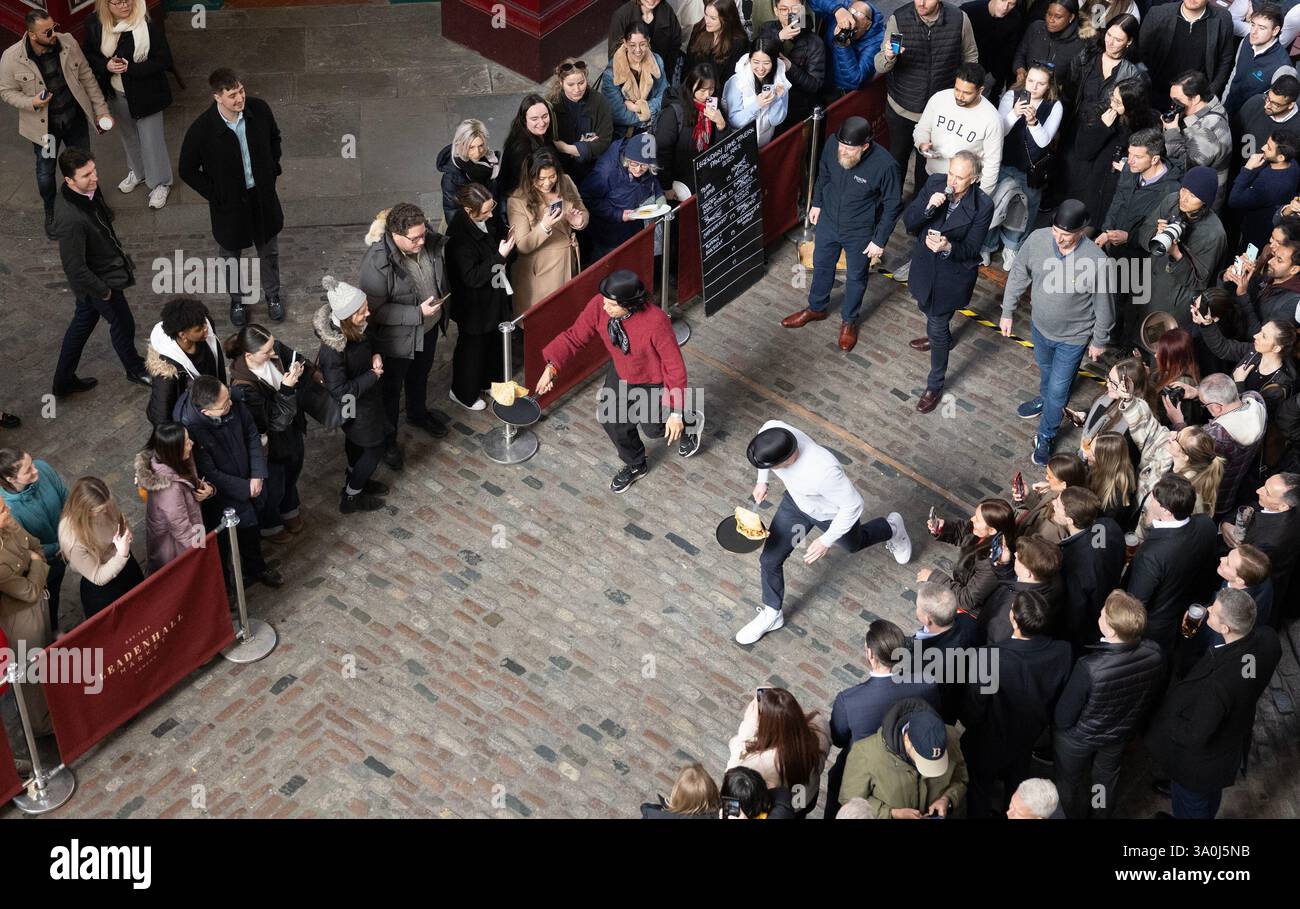 EDITORIAL USE ONLY People take part in the 16th annual Leadenhall ...