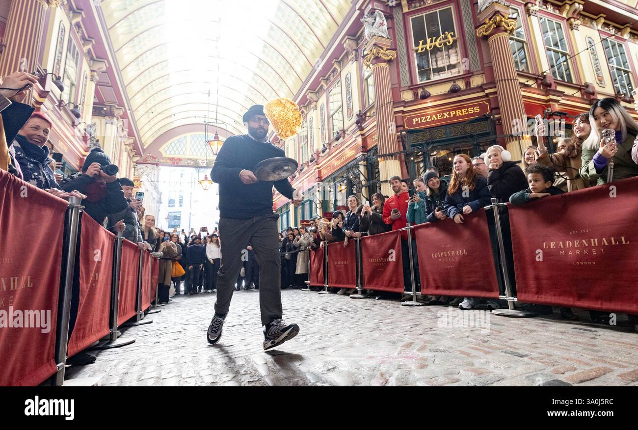 EDITORIAL USE ONLY People take part in the 16th annual Leadenhall ...