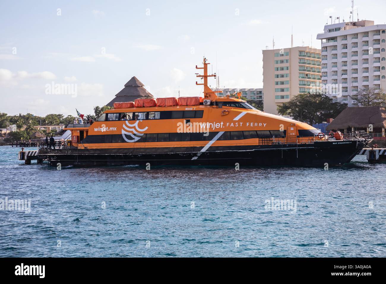 Winjet fast ferry hi-res stock photography and images - Alamy