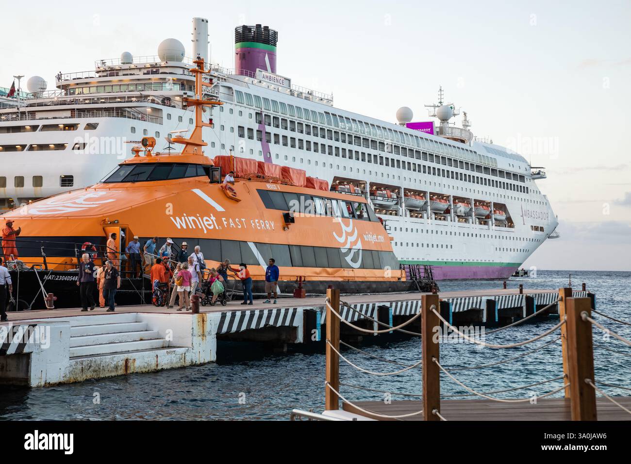 Winjet fast ferry hi-res stock photography and images - Alamy