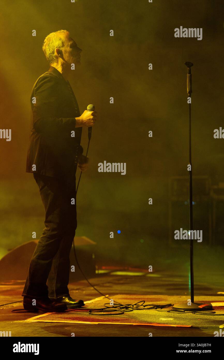 The Jesus and Mary Chain - Jim Reid Stock Photo - Alamy