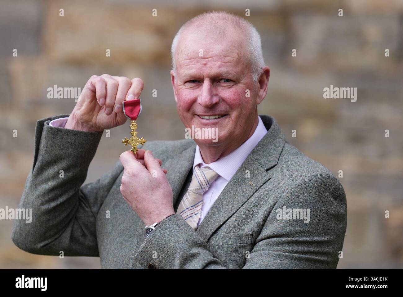 Golfer Sandy Lyle after being made an Officer of he Order of the ...
