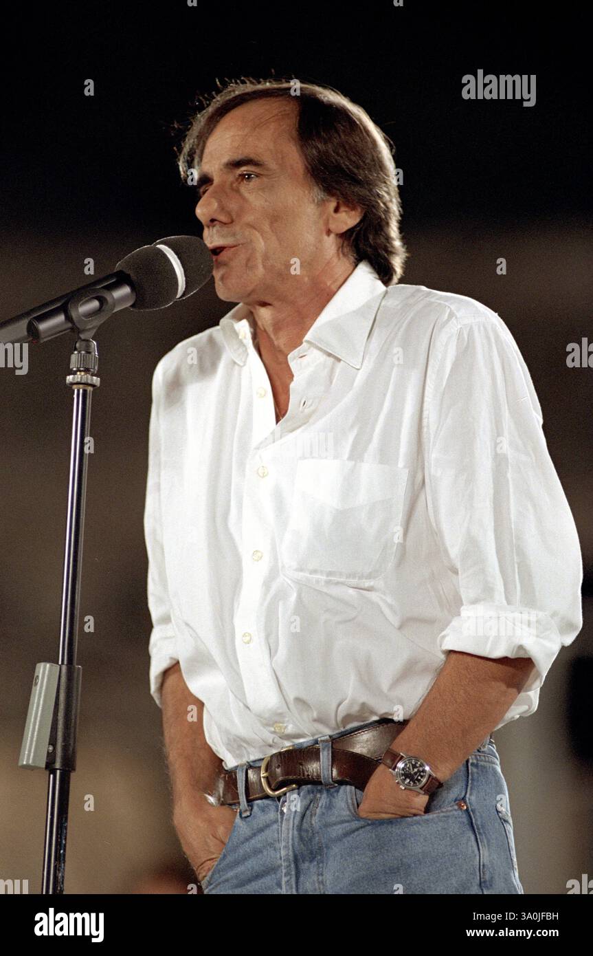 Napoli Italy 02/09/1997: Roberto Vecchioni,Italian singer,during the ...