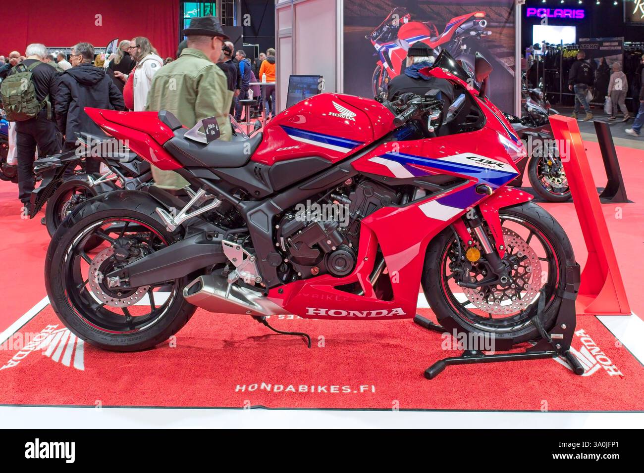 Honda cbr650r e clutch hi-res stock photography and images - Alamy