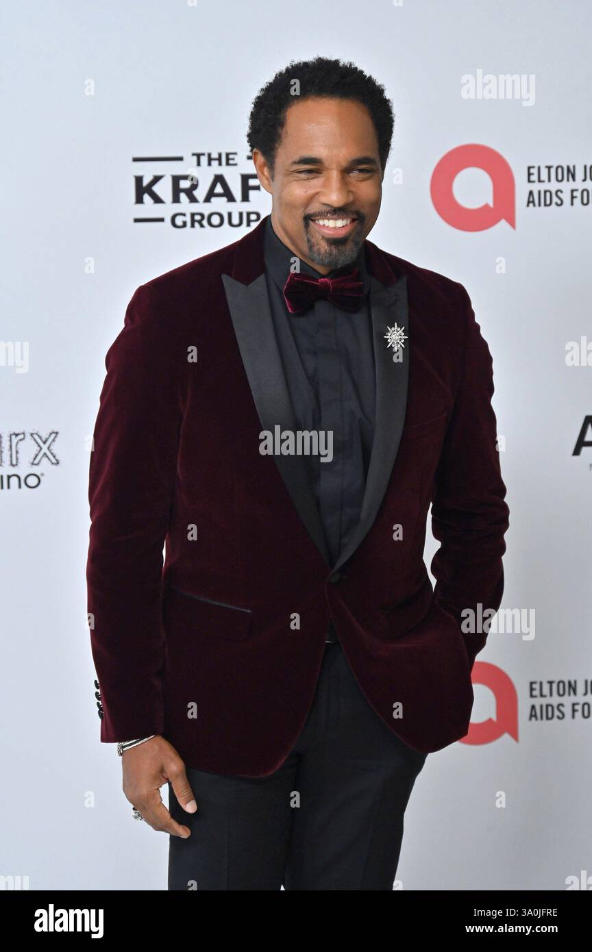 LOS ANGELES - MAR 2: Jason George at the Elton John Academy Awards ...