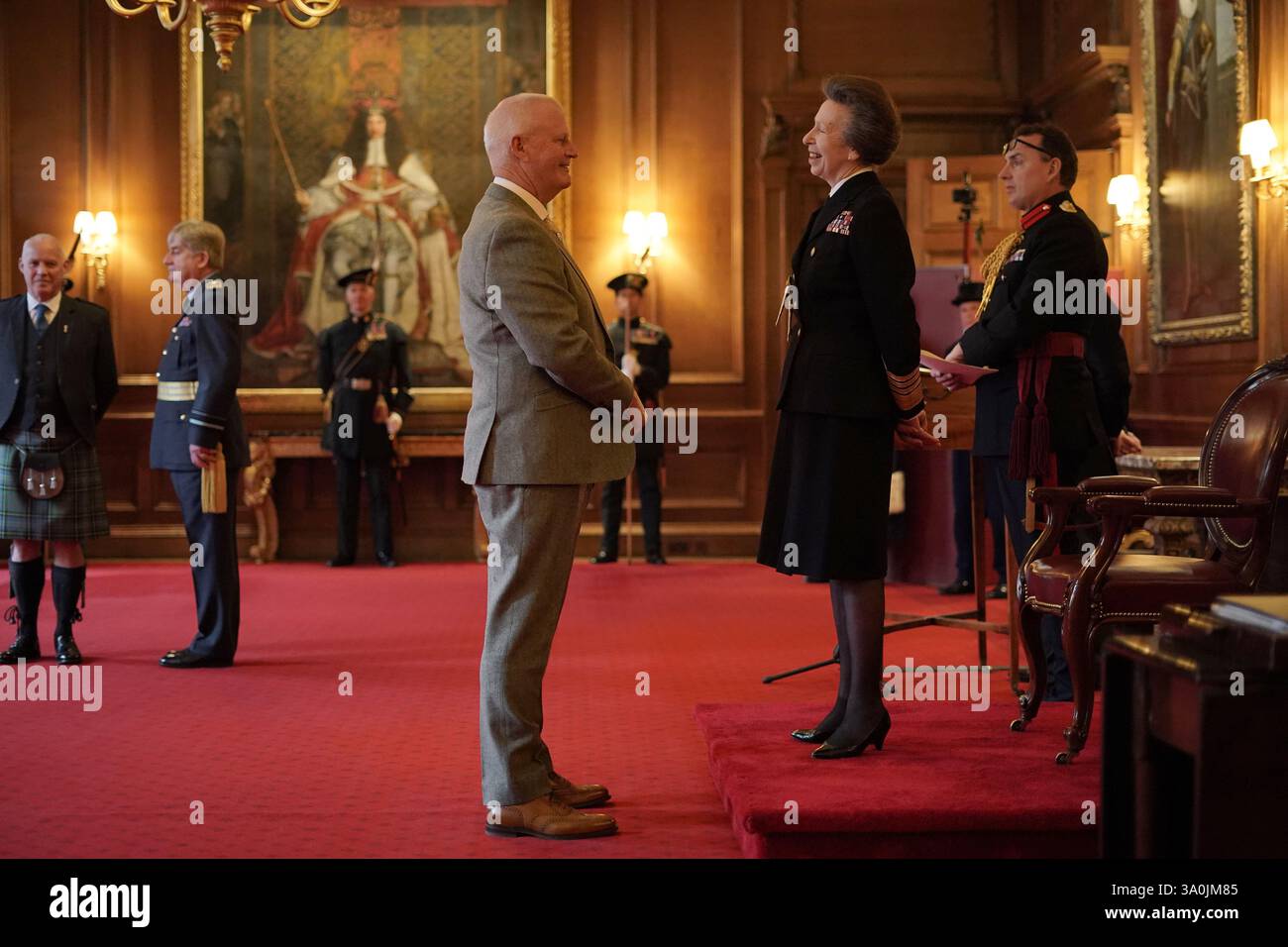 Golfer Sandy Lyle, from Lochearnhead, is made an Officer of the Order ...